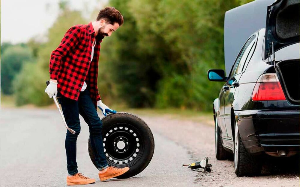 Llanta de repuesto, guia paso a paso de cómo cambiarla • Autolla